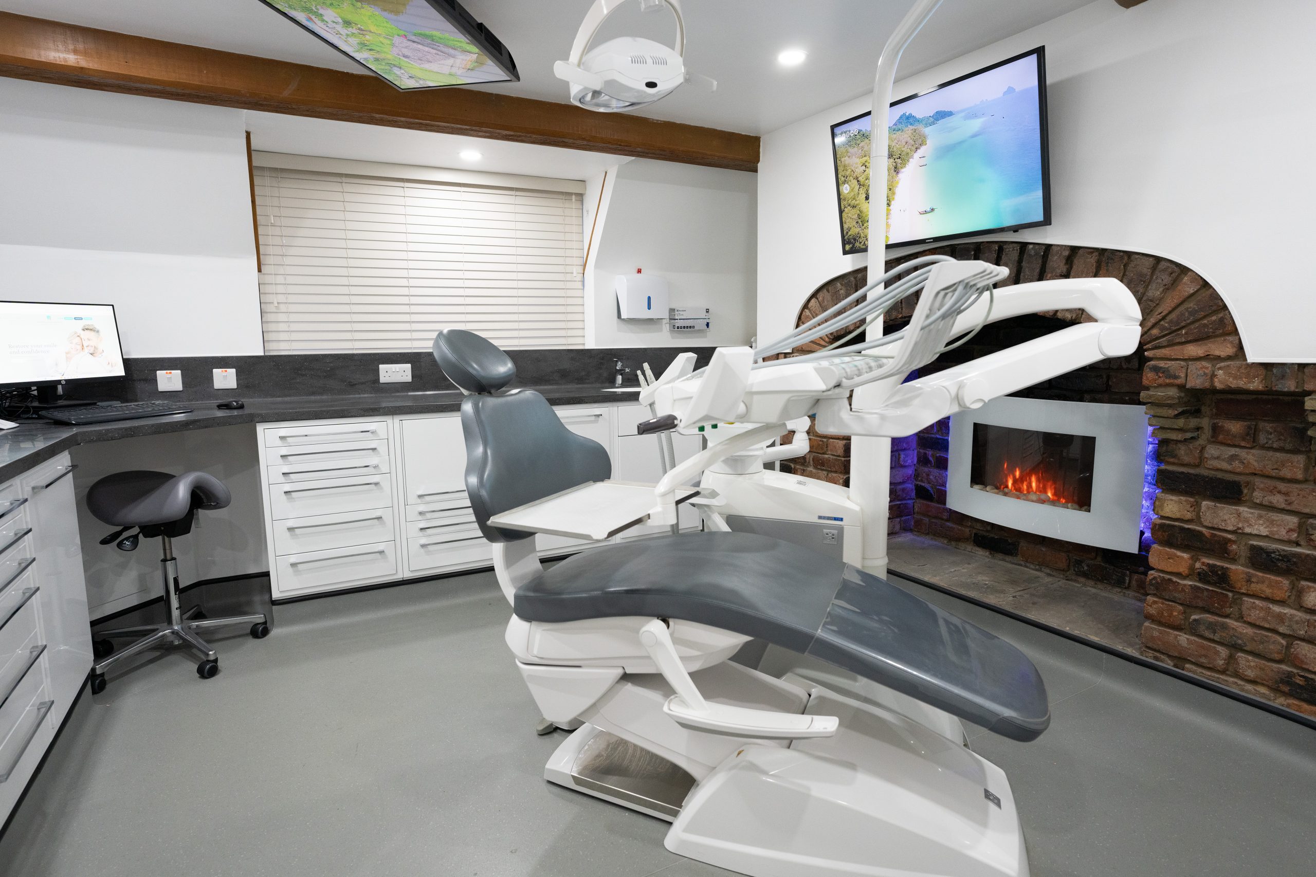 Dental Veneers Cheshire | Trusted Dentists | Crown Bank Dental